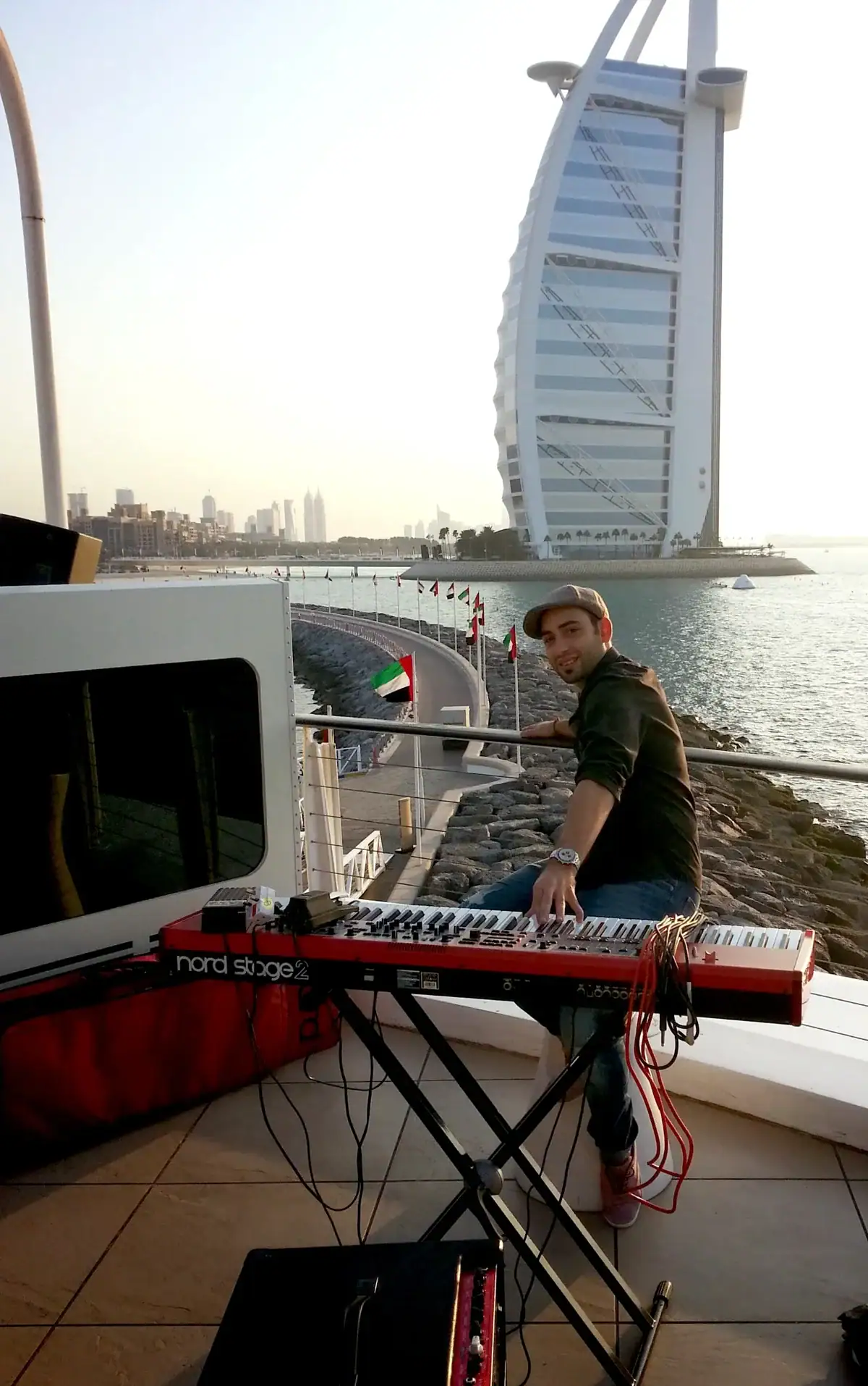 AUSTRALIAN SAXOPHONIST IN DUBAI. Checkout his story!